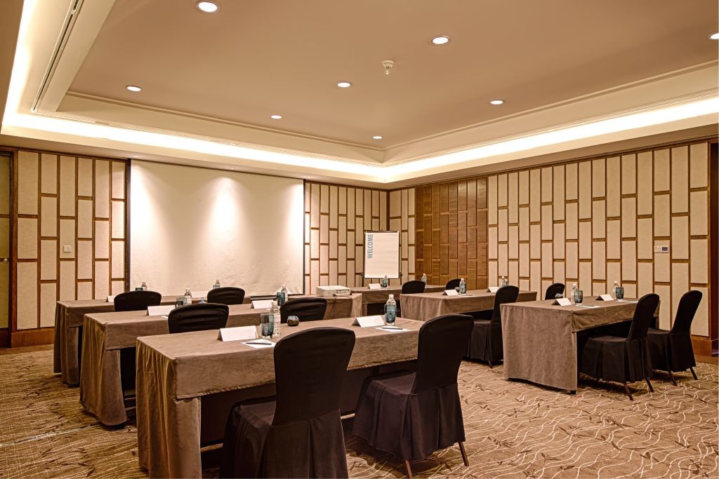 Indoor Venues For Meeting Wedding Event - Pullman Danang Beach Resort